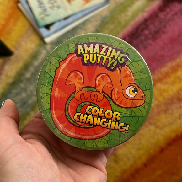 Grin studios | Toys | Grin Color Changing Slime Container Is Sealed And ...